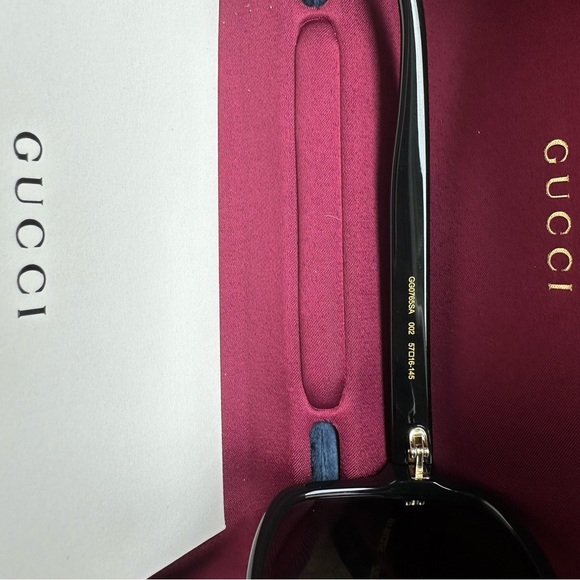 Gucci | Accessories | Gucci Sunglasses 57mm Blackgray With Gold Detail ...